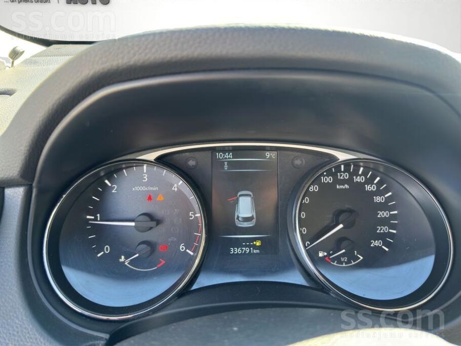 Pelēks Nissan X-Trail 2017 Rīga, ar dzinēja tilpumu 1.60 L un nobraukumu 337 tūkst. km par 7890 €, foto 12 vietnē AUTOMOTO.COM.LV