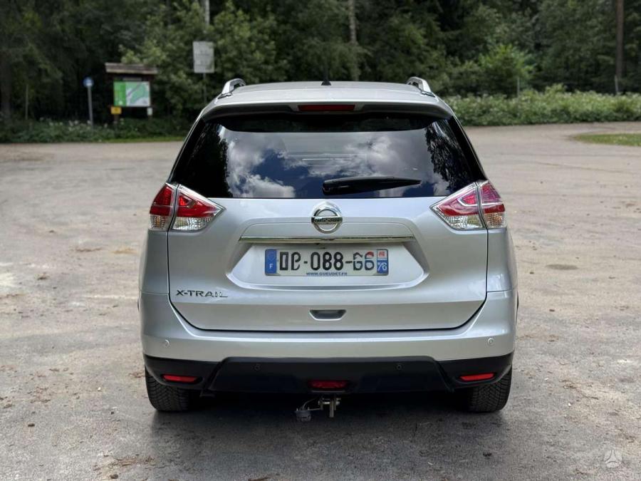 Pelēks Nissan X-Trail 2017 Tauragė, ar dzinēja tilpumu 1.60 L un nobraukumu 132 tūkst. km par 9300 €, foto 6 vietnē AUTOMOTO.COM.LV