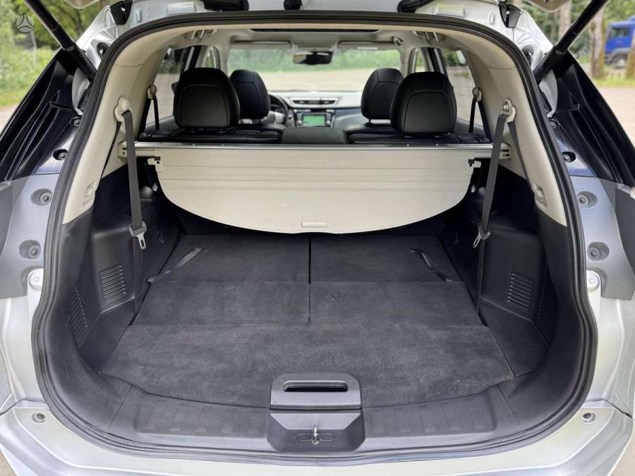 Pelēks Nissan X-Trail 2017 Tauragė, ar dzinēja tilpumu 1.60 L un nobraukumu 132 tūkst. km par 9300 €, foto 23 vietnē AUTOMOTO.COM.LV