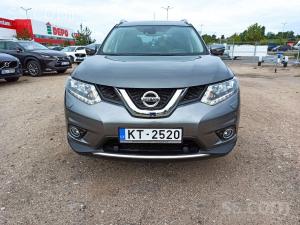Pelēks Nissan X-Trail 2017 Daugavpils, ar dzinēja tilpumu 1.60 L un nobraukumu 0 tūkst. km par 10500 €, foto 4 vietnē AUTOMOTO.COM.LV