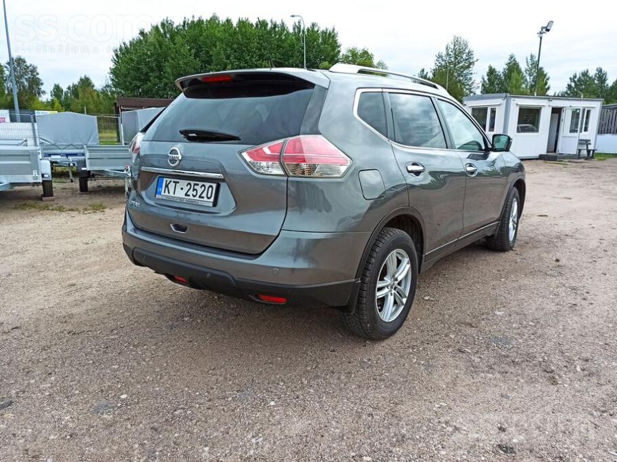 Pelēks Nissan X-Trail 2017 Daugavpils, ar dzinēja tilpumu 1.60 L un nobraukumu 0 tūkst. km par 10500 €, foto 8 vietnē AUTOMOTO.COM.LV