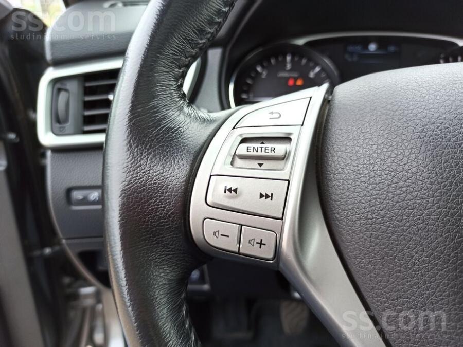 Pelēks Nissan X-Trail 2017 Daugavpils, ar dzinēja tilpumu 1.60 L un nobraukumu 0 tūkst. km par 10500 €, foto 24 vietnē AUTOMOTO.COM.LV