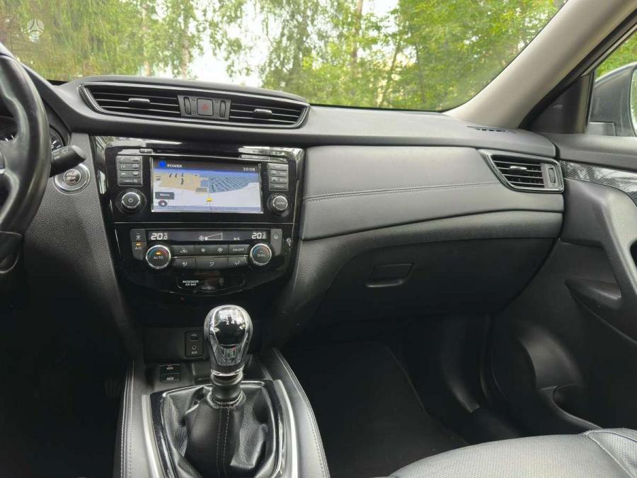 Pelēks Nissan X-Trail 2017 Viļņa, ar dzinēja tilpumu 1.62 L un nobraukumu 229 tūkst. km par 11900 €, foto 23 vietnē AUTOMOTO.COM.LV