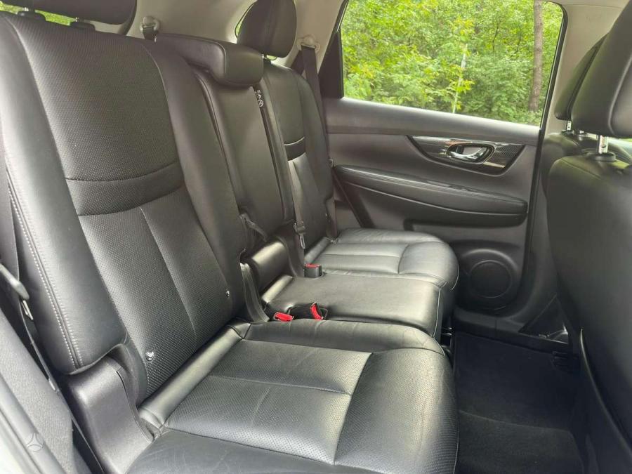 Pelēks Nissan X-Trail 2017 Viļņa, ar dzinēja tilpumu 1.62 L un nobraukumu 229 tūkst. km par 11900 €, foto 32 vietnē AUTOMOTO.COM.LV