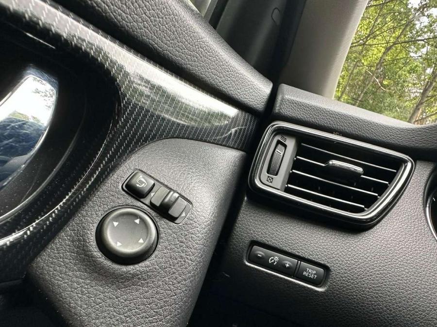 Pelēks Nissan X-Trail 2017 Viļņa, ar dzinēja tilpumu 1.62 L un nobraukumu 229 tūkst. km par 11900 €, foto 37 vietnē AUTOMOTO.COM.LV