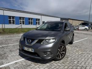 Grey Nissan X-Trail 2017 in Taurage, with an engine capacity of 1.60 L and mileage of 181 thousand km for 8900 €, photo  on AUTOMOTO.COM.LV