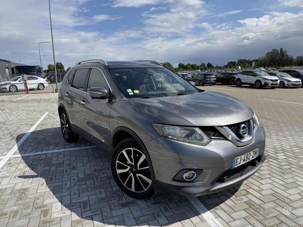 Pelēks Nissan X-Trail 2017 Tauragė, ar dzinēja tilpumu 1.60 L un nobraukumu 181 tūkst. km par 8900 €, foto 2 vietnē AUTOMOTO.COM.LV