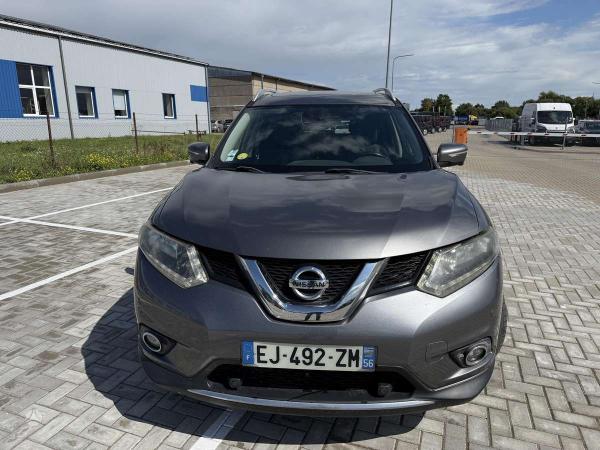 Pelēks Nissan X-Trail 2017 Tauragė, ar dzinēja tilpumu 1.60 L un nobraukumu 181 tūkst. km par 8900 €, foto 3 vietnē AUTOMOTO.COM.LV