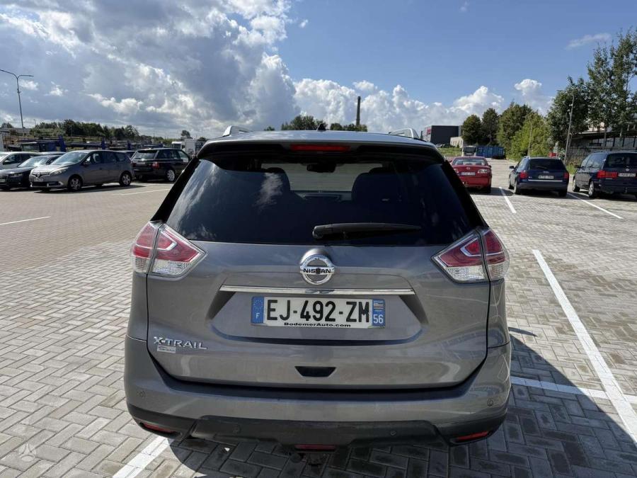 Pelēks Nissan X-Trail 2017 Tauragė, ar dzinēja tilpumu 1.60 L un nobraukumu 181 tūkst. km par 8900 €, foto 7 vietnē AUTOMOTO.COM.LV