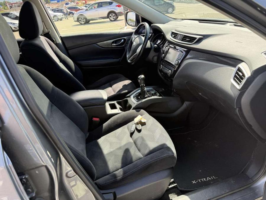 Pelēks Nissan X-Trail 2017 Tauragė, ar dzinēja tilpumu 1.60 L un nobraukumu 181 tūkst. km par 8900 €, foto 10 vietnē AUTOMOTO.COM.LV