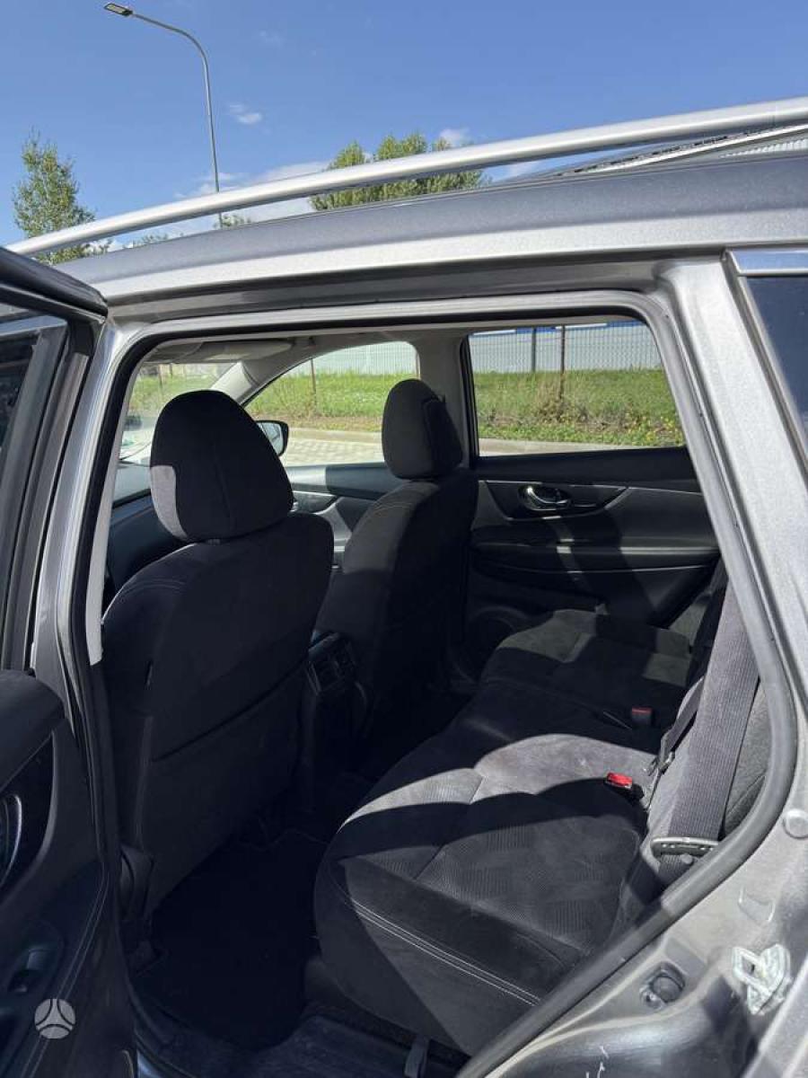 Pelēks Nissan X-Trail 2017 Tauragė, ar dzinēja tilpumu 1.60 L un nobraukumu 181 tūkst. km par 8900 €, foto 13 vietnē AUTOMOTO.COM.LV