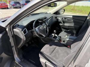 Pelēks Nissan X-Trail 2017 Tauragė, ar dzinēja tilpumu 1.60 L un nobraukumu 181 tūkst. km par 8900 €, foto 17 vietnē AUTOMOTO.COM.LV