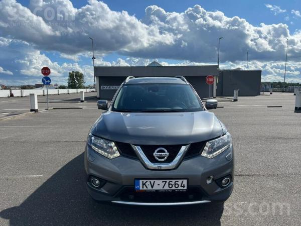 Nissan X-Trail 2017 Rīga vietnē Pelēks Nissan X-Trail 2017 Rīga, ar dzinēja tilpumu 1.60 L un nobraukumu 361 tūkst. km par 6600 €, foto 3 vietnē AUTOMOTO.COM.LV