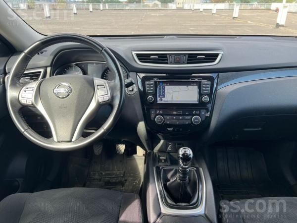 Nissan X-Trail 2017 Rīga vietnē Pelēks Nissan X-Trail 2017 Rīga, ar dzinēja tilpumu 1.60 L un nobraukumu 361 tūkst. km par 6600 €, foto 10 vietnē AUTOMOTO.COM.LV