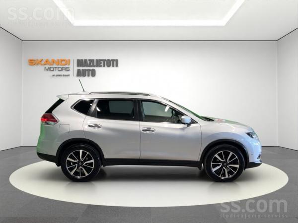 Pelēks Nissan X-Trail 2017 Rīga, ar dzinēja tilpumu 1.60 L un nobraukumu 182 tūkst. km par 11490 €, foto 8 vietnē AUTOMOTO.COM.LV