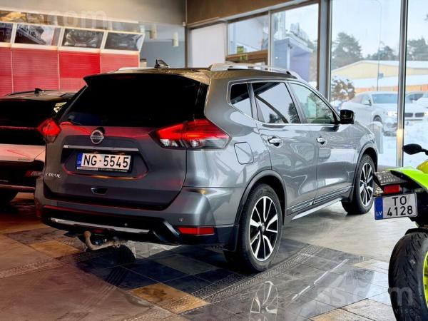 Grey Nissan X-Trail 2018 in Jekabpils, with an engine capacity of 1.60 L and mileage of 328 thousand km for 9990 €, photo 6 on AUTOMOTO.COM.LV