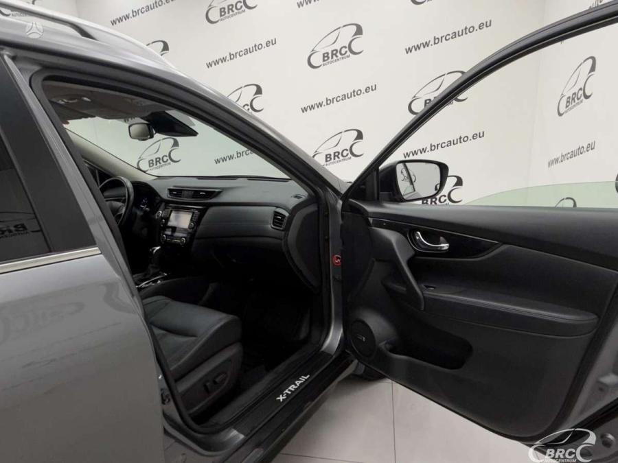 Grey Nissan X-Trail 2018 in Vilnius, with an engine capacity of 2.00 L and mileage of 106 thousand km for 13500 €, photo 10 on AUTOMOTO.COM.LV
