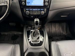 Grey Nissan X-Trail 2018 in Vilnius, with an engine capacity of 2.00 L and mileage of 106 thousand km for 13500 €, photo 20 on AUTOMOTO.COM.LV