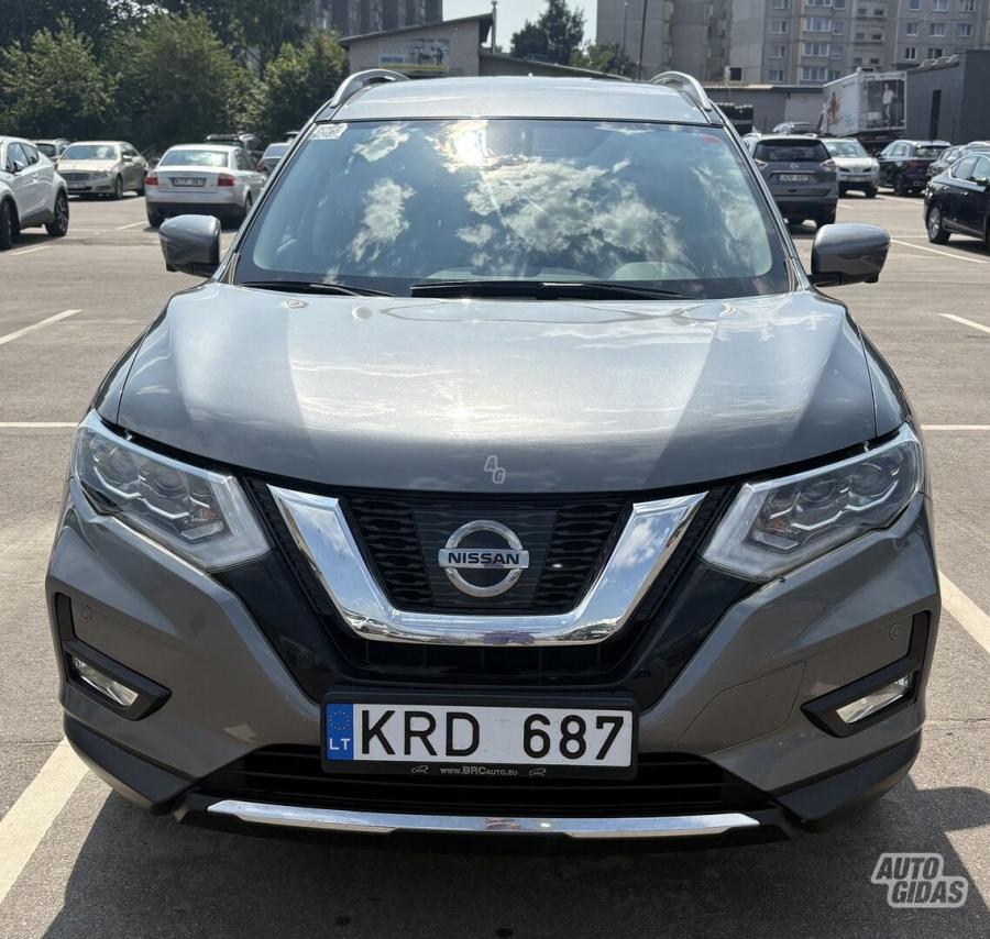 Grey Nissan X-Trail 2018 in Kaunas, with an engine capacity of 2.00 L and mileage of 106 thousand km for 15500 €, photo 4 on AUTOMOTO.COM.LV