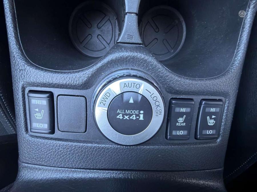 Pelēks Nissan X-Trail 2018 Šauļi, ar dzinēja tilpumu 1.60 L un nobraukumu 226 tūkst. km par 12900 €, foto 26 vietnē AUTOMOTO.COM.LV
