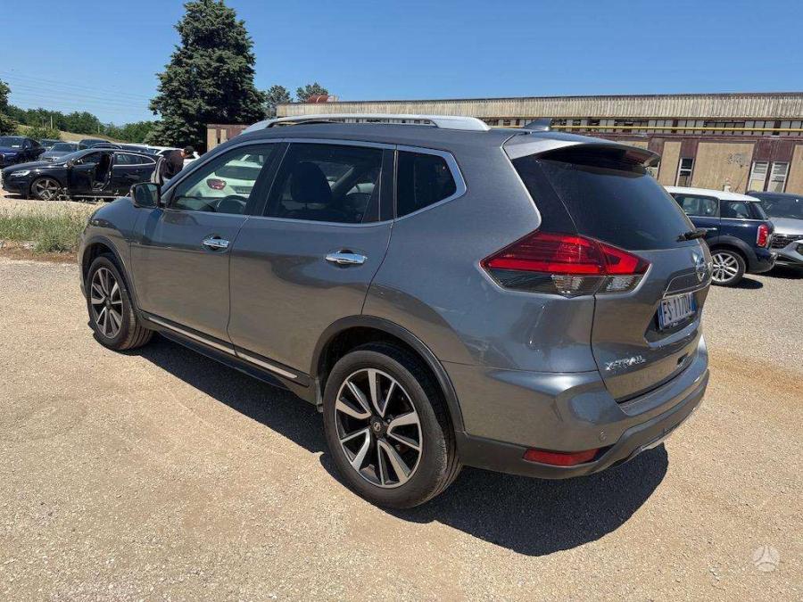 Pelēks Nissan X-Trail 2018 Šauļi, ar dzinēja tilpumu 2.00 L un nobraukumu 227 tūkst. km par 12300 €, foto 5 vietnē AUTOMOTO.COM.LV