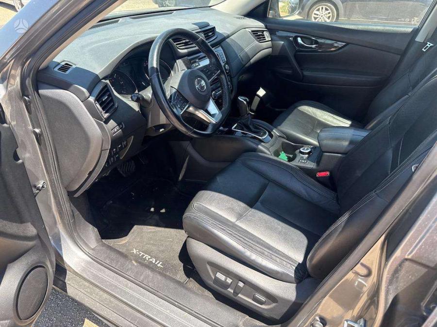 Pelēks Nissan X-Trail 2018 Šauļi, ar dzinēja tilpumu 2.00 L un nobraukumu 227 tūkst. km par 12300 €, foto 9 vietnē AUTOMOTO.COM.LV