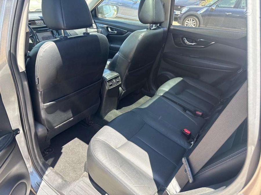 Pelēks Nissan X-Trail 2018 Šauļi, ar dzinēja tilpumu 2.00 L un nobraukumu 227 tūkst. km par 12300 €, foto 12 vietnē AUTOMOTO.COM.LV