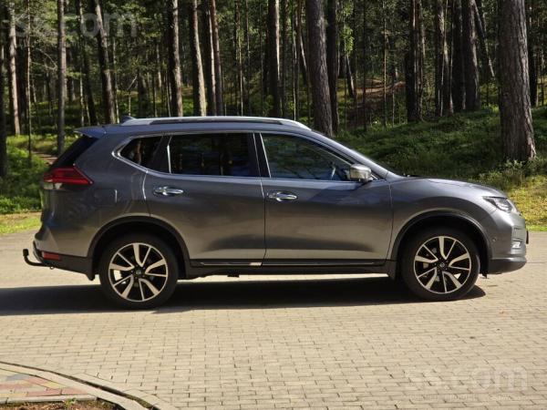Nissan X-Trail 2018 in Riga on AUTOMOTO.COM.LV Grey Nissan X-Trail 2018 in Riga, with an engine capacity of 2.00 L and mileage of 159 thousand km for 15200 ā¬, photo 7 on AUTOMOTO.COM.LV