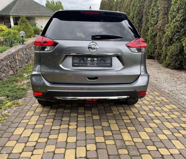 Grey Nissan X-Trail 2019 in Raseiniai, with an engine capacity of 1.33 L and mileage of 113 thousand km for 14200 €, photo 3 on AUTOMOTO.COM.LV