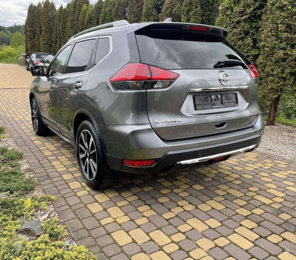 Grey Nissan X-Trail 2019 in Raseiniai, with an engine capacity of 1.33 L and mileage of 113 thousand km for 14200 €, photo 4 on AUTOMOTO.COM.LV