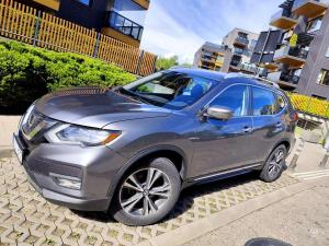 Pelēks Nissan X-Trail 2019 Viļņa, ar dzinēja tilpumu 2.50 L un nobraukumu 43 tūkst. km par 15500 €, foto  vietnē AUTOMOTO.COM.LV
