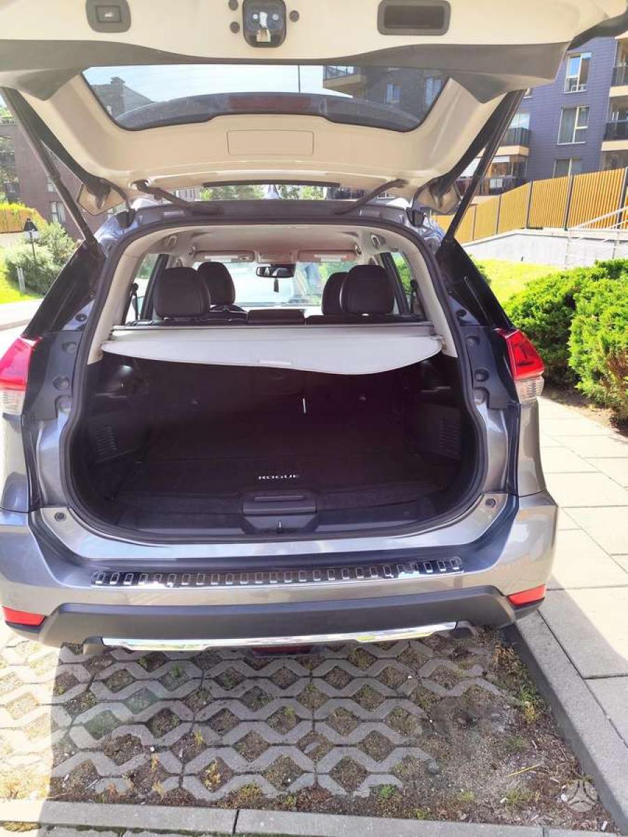 Grey Nissan X-Trail 2019 in Vilnius, with an engine capacity of 2.50 L and mileage of 43 thousand km for 15500 €, photo 5 on AUTOMOTO.COM.LV