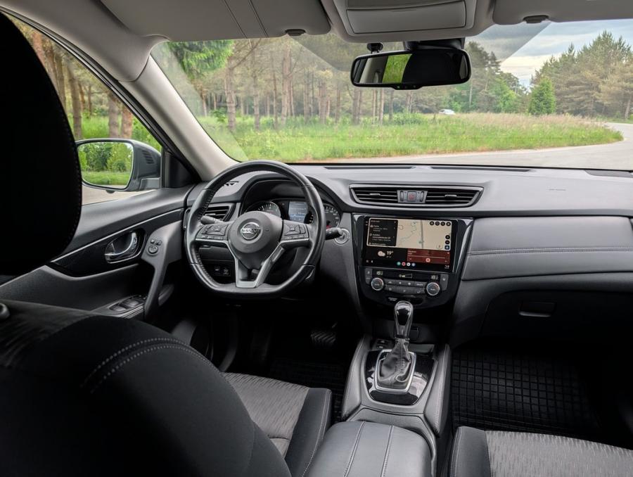 Grey Nissan X-Trail 2020 in Tallinn, with an engine capacity of 2.00 L and mileage of 45 thousand km for 17300 €, photo 22 on AUTOMOTO.COM.LV