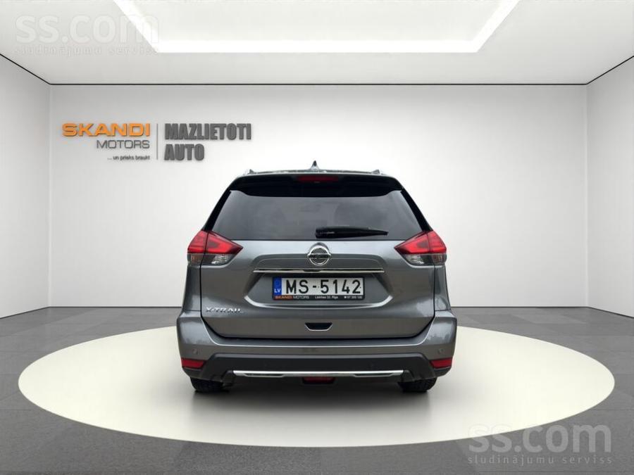 Pelēks Nissan X-Trail 2021 Rīga, ar dzinēja tilpumu 1.30 L un nobraukumu 112 tūkst. km par 16490 €, foto 6 vietnē AUTOMOTO.COM.LV