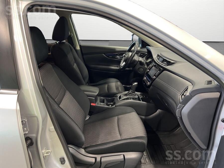 Grey Nissan X-Trail 2021 in Riga, with an engine capacity of 1.70 L and mileage of 164 thousand km for 15990 €, photo 19 on AUTOMOTO.COM.LV