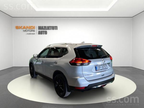 Pelēks Nissan X-Trail 2021 Rīga, ar dzinēja tilpumu 1.70 L un nobraukumu 164 tūkst. km par 15990 €, foto 5 vietnē AUTOMOTO.COM.LV