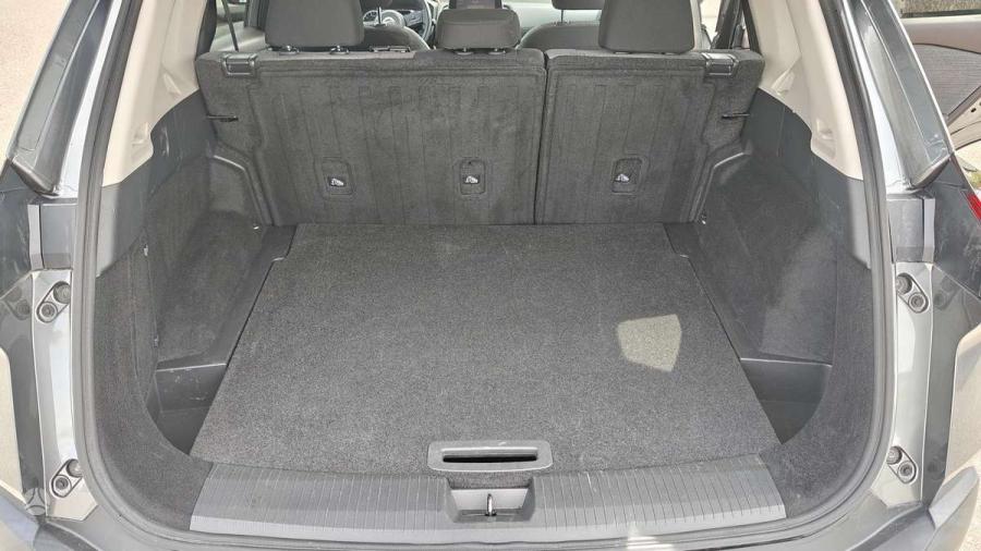 Grey Nissan X-Trail 2021 in Vilnius, with an engine capacity of 2.50 L and mileage of 184 thousand km for 16950 €, photo 15 on AUTOMOTO.COM.LV