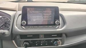 Grey Nissan X-Trail 2021 in Vilnius, with an engine capacity of 2.50 L and mileage of 184 thousand km for 16950 €, photo 16 on AUTOMOTO.COM.LV