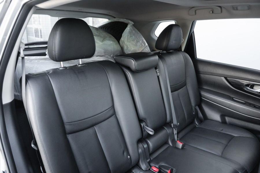 Pelēks Nissan X-Trail 2021 Rīga, ar dzinēja tilpumu 1.30 L un nobraukumu 63 tūkst. km par 18500 €, foto 16 vietnē AUTOMOTO.COM.LV