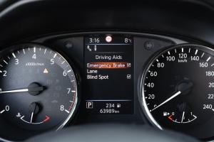 Pelēks Nissan X-Trail 2021 Rīga, ar dzinēja tilpumu 1.30 L un nobraukumu 63 tūkst. km par 18500 €, foto 48 vietnē AUTOMOTO.COM.LV
