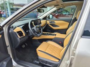 Grey Nissan X-Trail 2023 in Vilnius, with an engine capacity of 1.50 L and mileage of 63 thousand km for 34500 €, photo 9 on AUTOMOTO.COM.LV