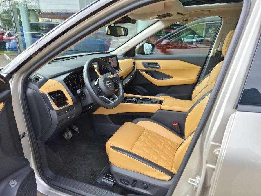 Grey Nissan X-Trail 2023 in Vilnius, with an engine capacity of 1.50 L and mileage of 63 thousand km for 34500 €, photo 9 on AUTOMOTO.COM.LV