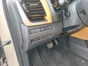Grey Nissan X-Trail 2023 in Vilnius, with an engine capacity of 1.50 L and mileage of 63 thousand km for 34500 €, photo 11 on AUTOMOTO.COM.LV