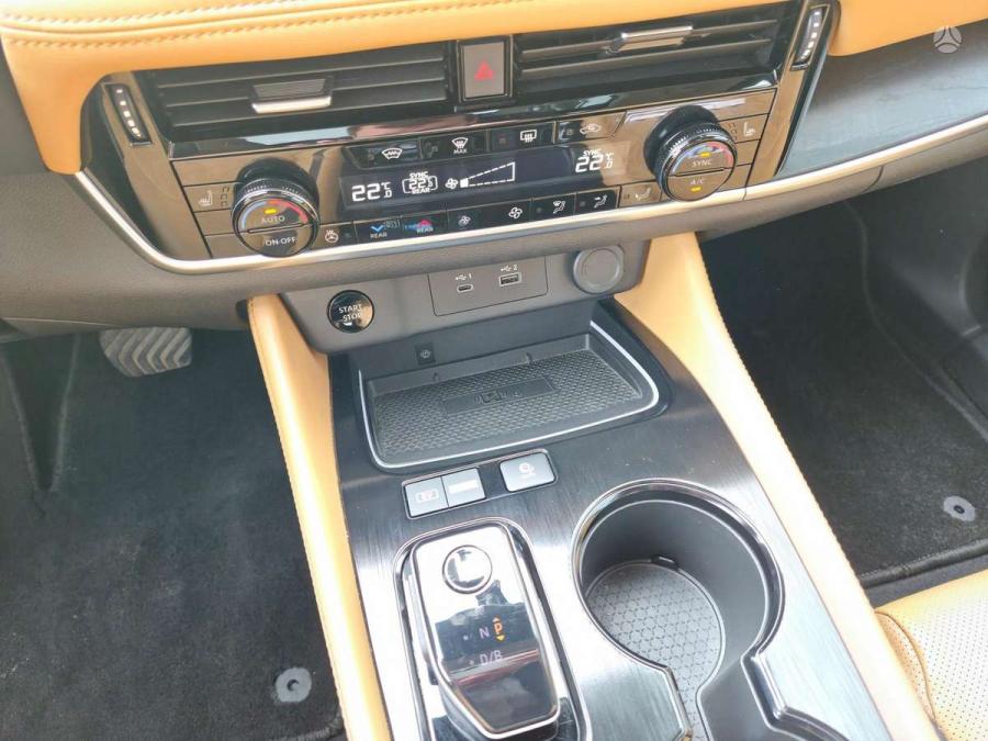 Grey Nissan X-Trail 2023 in Vilnius, with an engine capacity of 1.50 L and mileage of 63 thousand km for 34500 €, photo 26 on AUTOMOTO.COM.LV