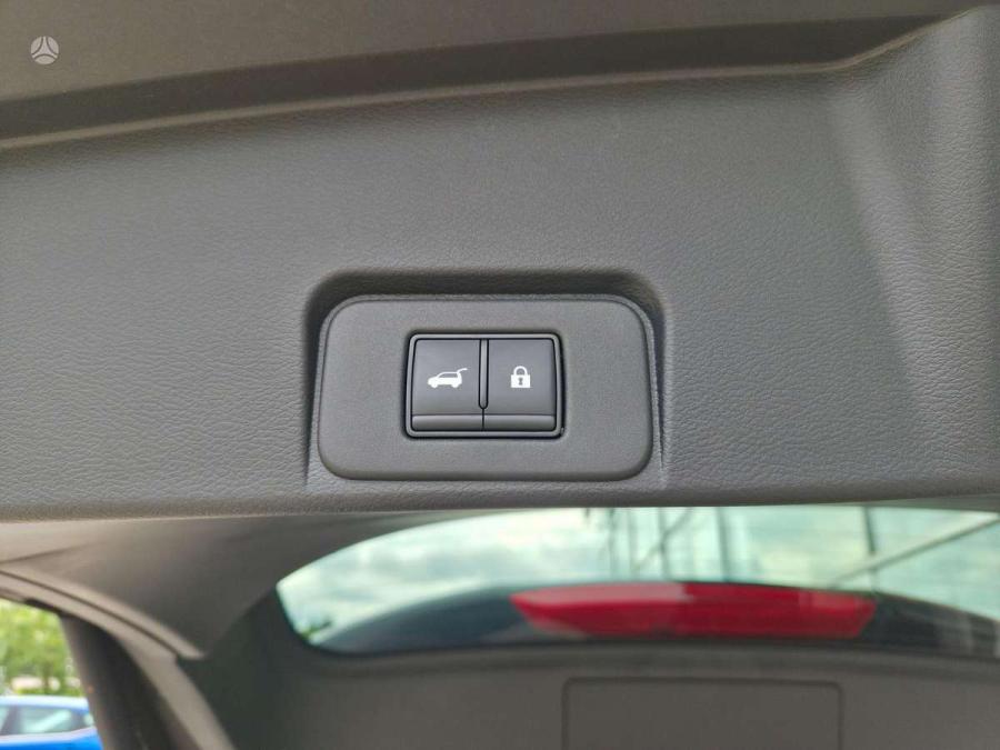 Grey Nissan X-Trail 2023 in Vilnius, with an engine capacity of 1.50 L and mileage of 63 thousand km for 34500 €, photo 35 on AUTOMOTO.COM.LV