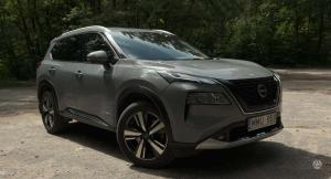 Серый Ниссан ИксТрейл 2023 в Каунас, объемом двигателя 1.50 л и пробегом 44 тыс. км за 33500 €, фото  на AUTOMOTO.COM.LV