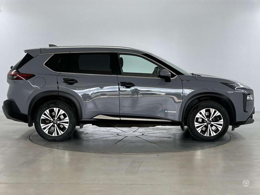 Pelēks Nissan X-Trail 2023 Viļņa, ar dzinēja tilpumu 1.50 L un nobraukumu 64 tūkst. km par 28900 €, foto 17 vietnē AUTOMOTO.COM.LV