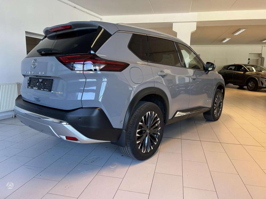 Pelēks Nissan X-Trail 2024 Šauļi, ar dzinēja tilpumu 1.50 L un nobraukumu 4 tūkst. km par 34800 €, foto 5 vietnē AUTOMOTO.COM.LV