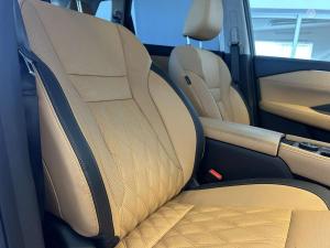 Pelēks Nissan X-Trail 2024 Šauļi, ar dzinēja tilpumu 1.50 L un nobraukumu 4 tūkst. km par 34800 €, foto 17 vietnē AUTOMOTO.COM.LV