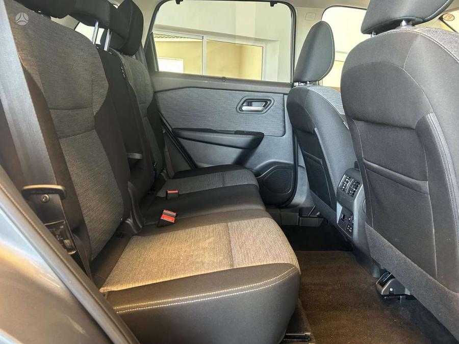 Pelēks Nissan X-Trail 2024 Šauļi, ar dzinēja tilpumu 1.47 L un nobraukumu 42 tūkst. km par 29400 €, foto 18 vietnē AUTOMOTO.COM.LV